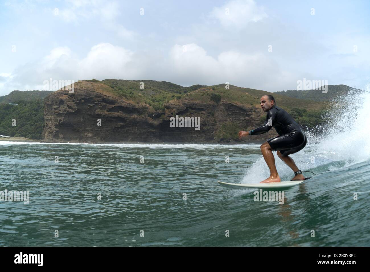 Middle aged man surfer hi-res stock photography and images - Alamy