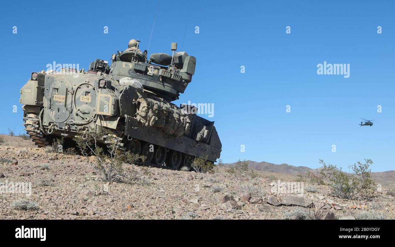 U.S Army soldiers assigned to 1st Armored Brigade Combat Team, 3rd ...