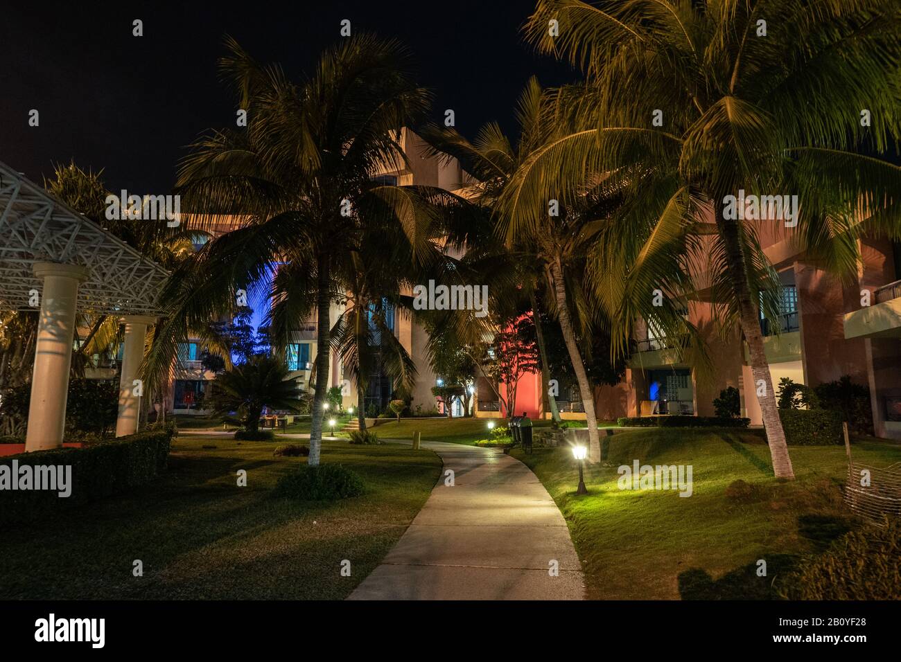 Dawn and evening water at night hi-res stock photography and images - Alamy