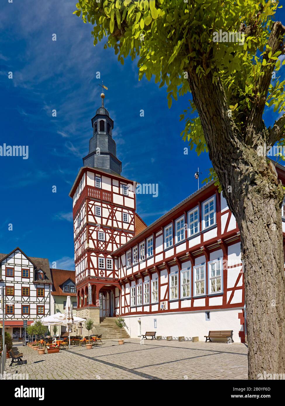 Market with town hall in the half-timbered town of Treffurt, Werratal ...