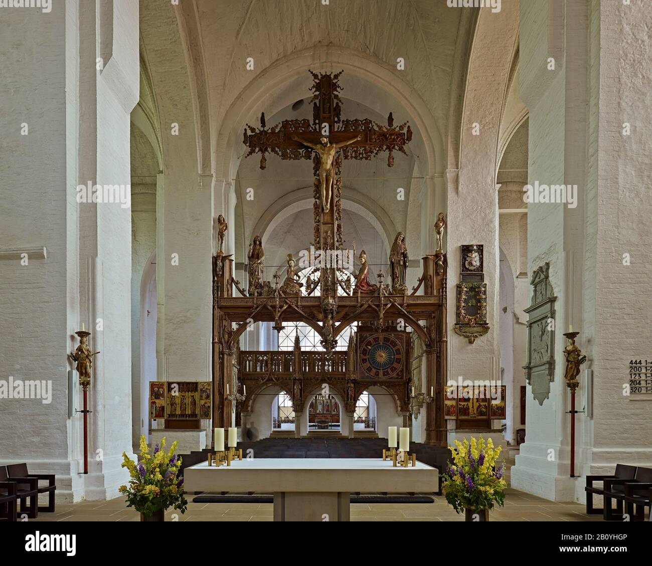 Lubeck cathedral clock hi-res stock photography and images - Alamy