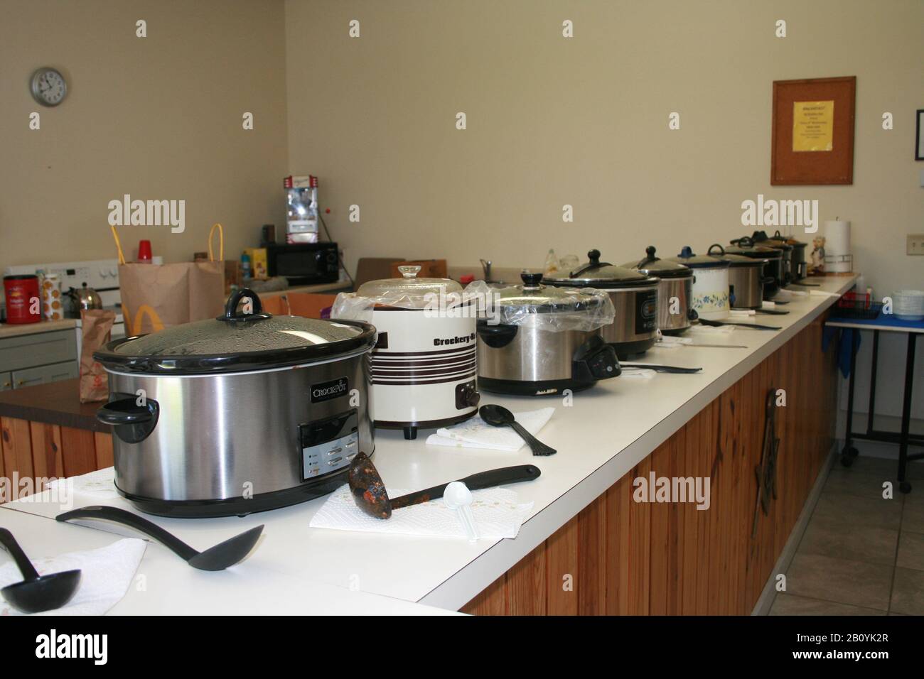 Pots in the kitchen hi-res stock photography and images - Alamy