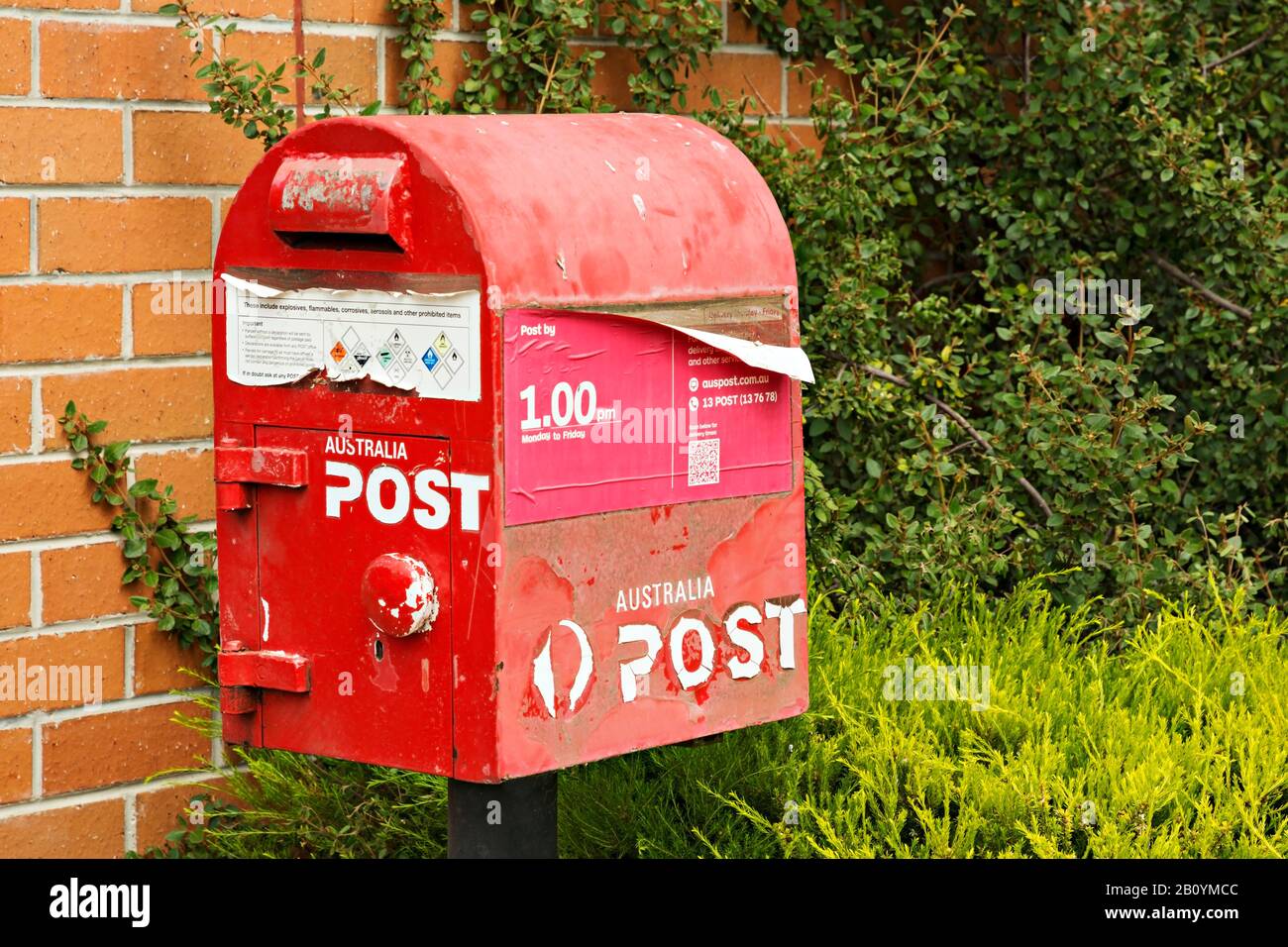 Australia post office hi-res stock photography and images - Alamy