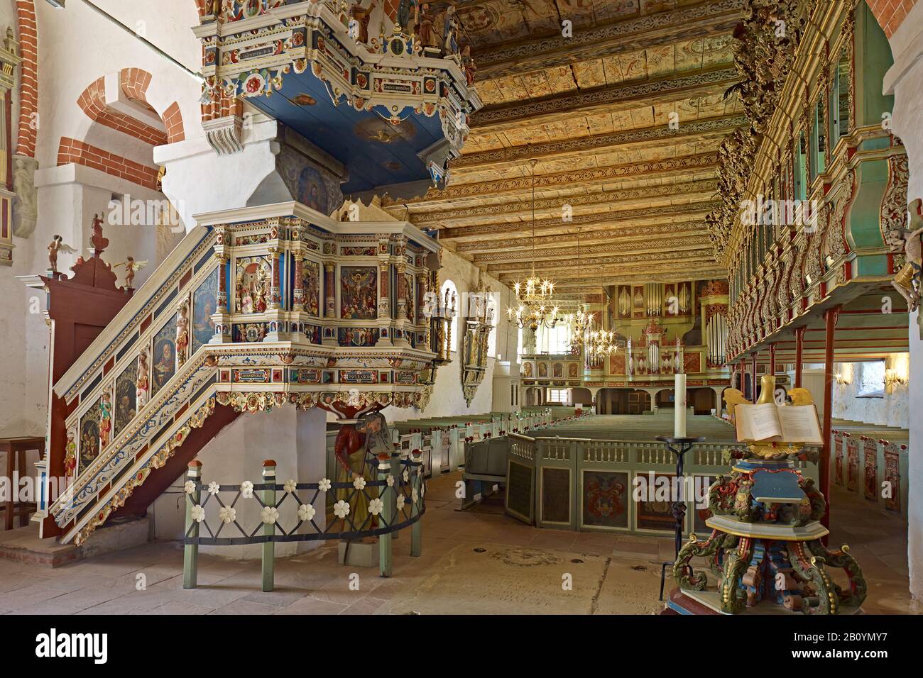 Christian church pulpit hi-res stock photography and images - Alamy