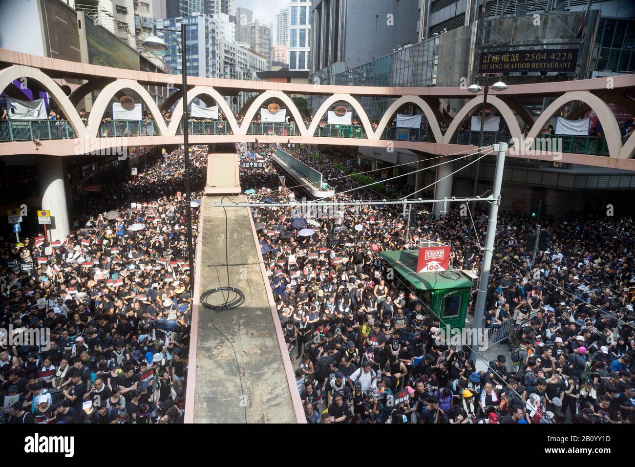 Hong Kong, 16 June 2019 - Hong Kong protest crowd parade against ...