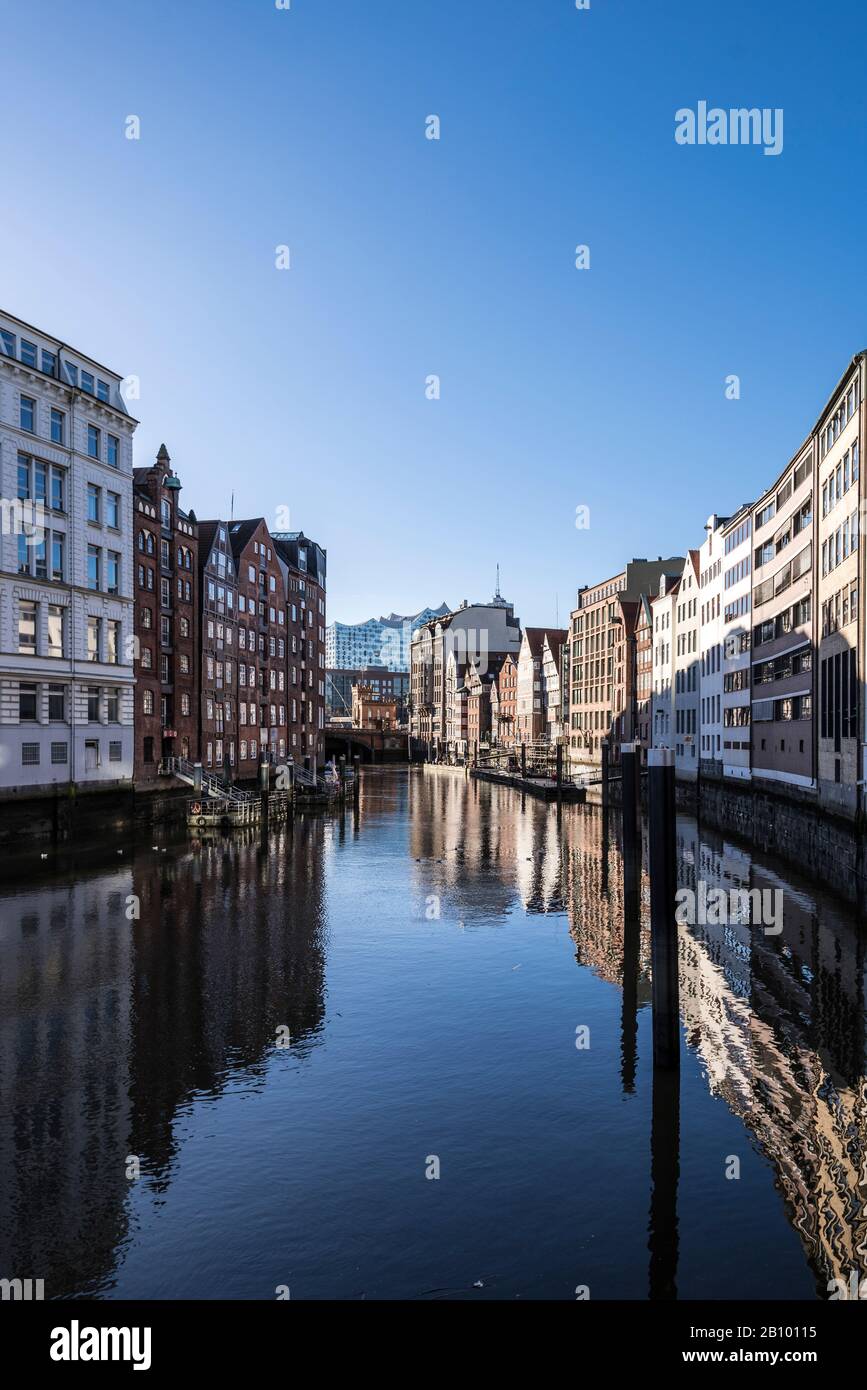 Old town and elbphilharmonie hi-res stock photography and images - Alamy
