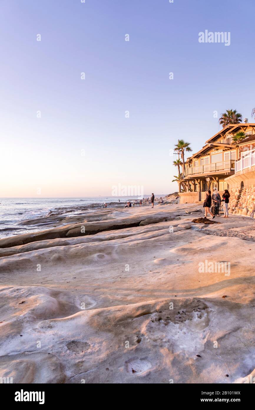 Sunset at windansea beach in la jolla hi-res stock photography and ...