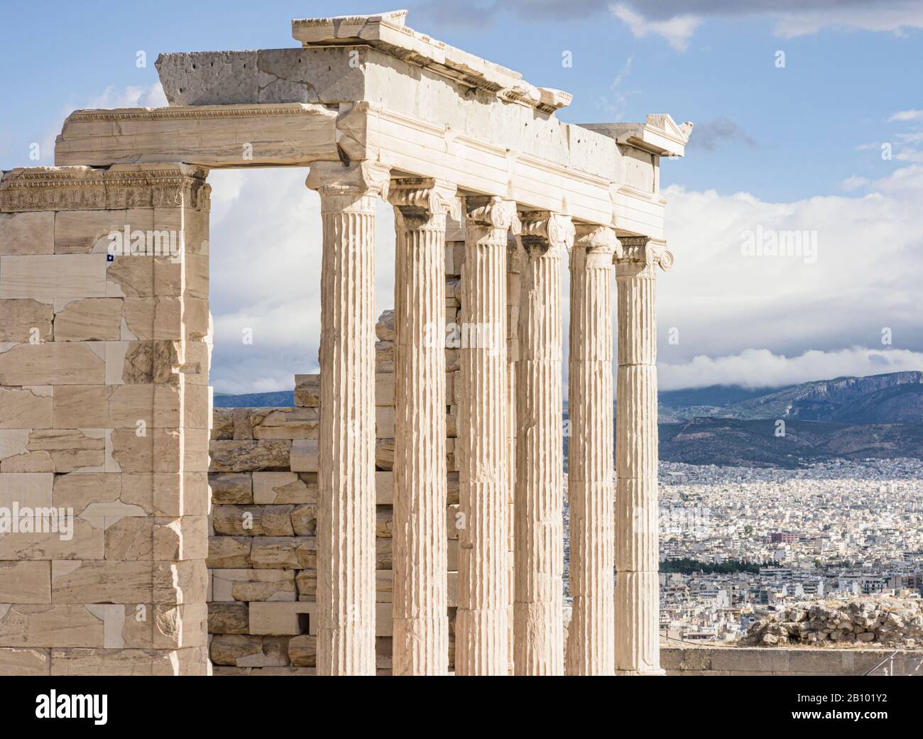 Ionic ruins hi-res stock photography and images - Alamy