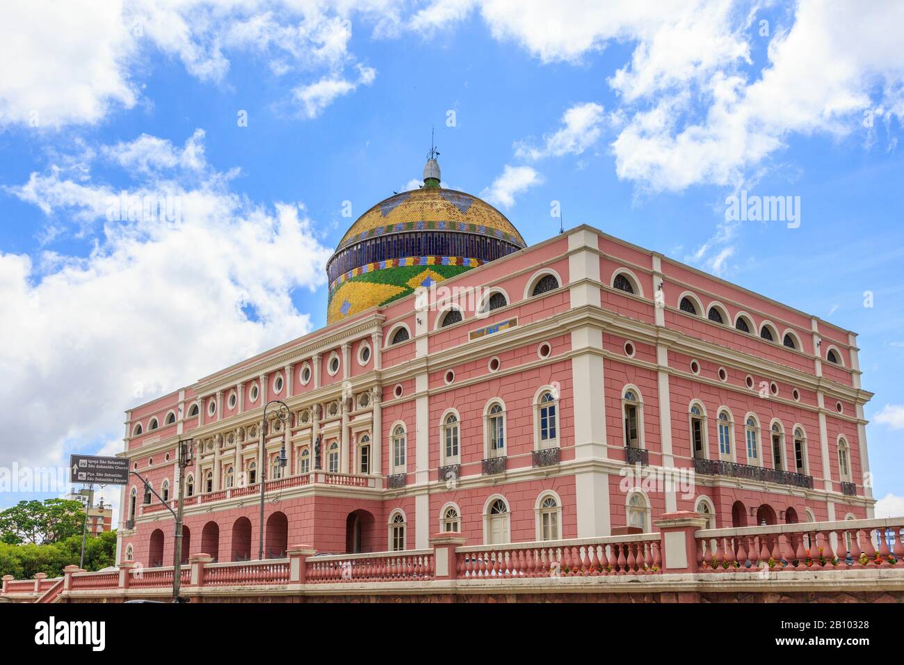 Manaus Opera House Exterior High Resolution Stock Photography and ...