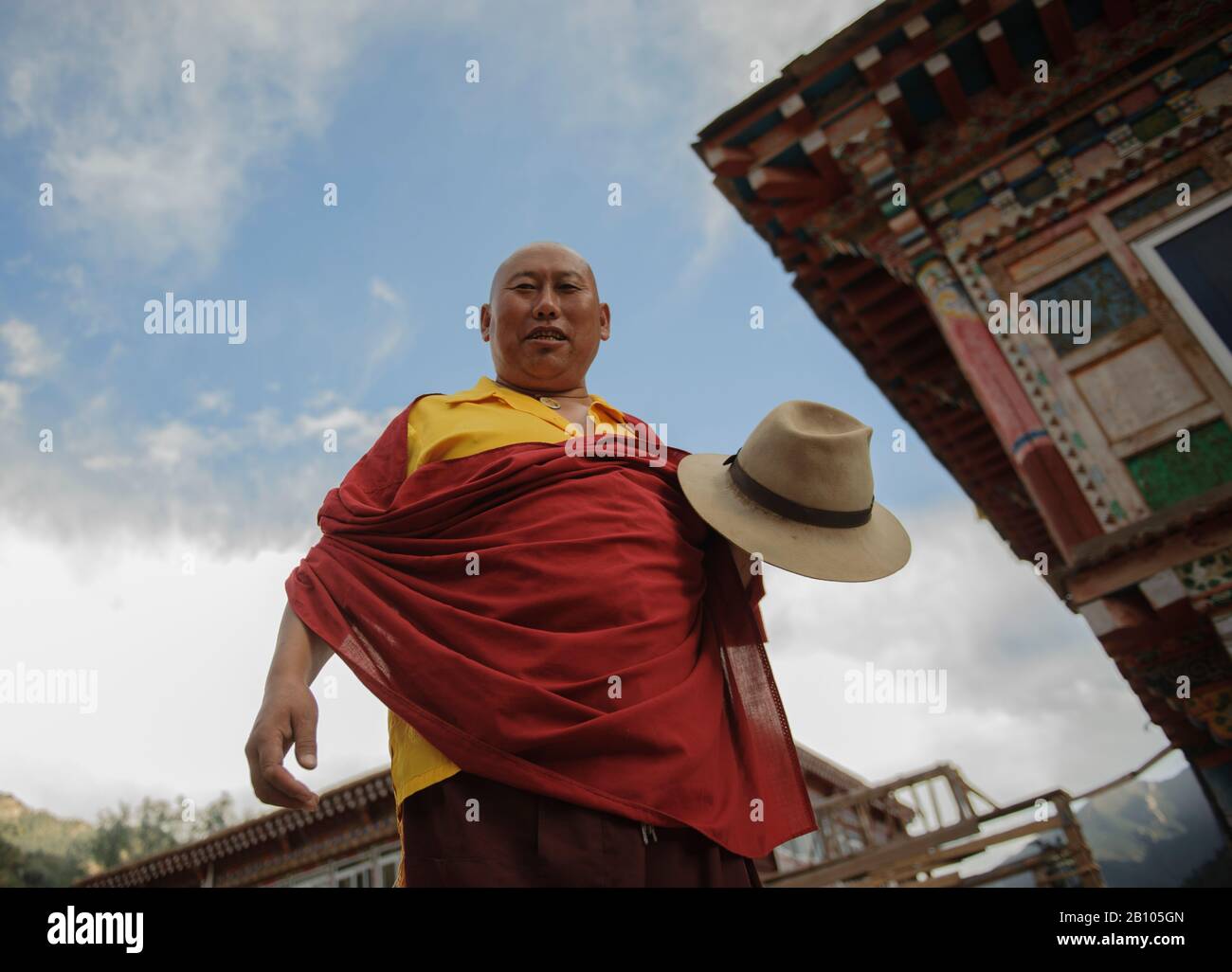 Buddhist monk hats hi-res stock photography and images - Alamy