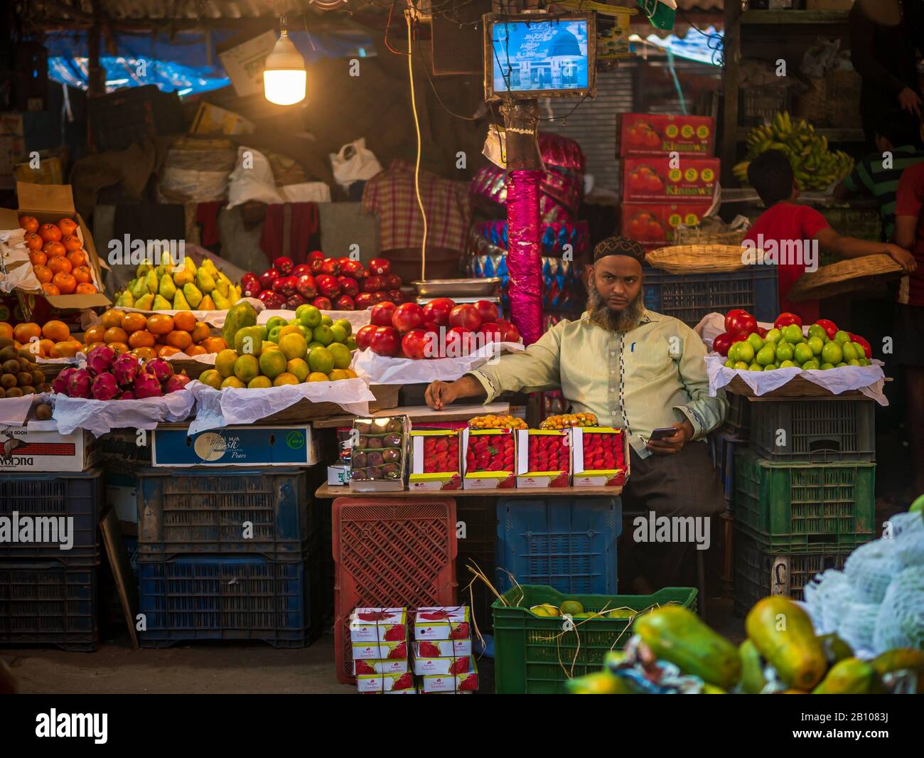 Road side shops hi-res stock photography and images - Alamy