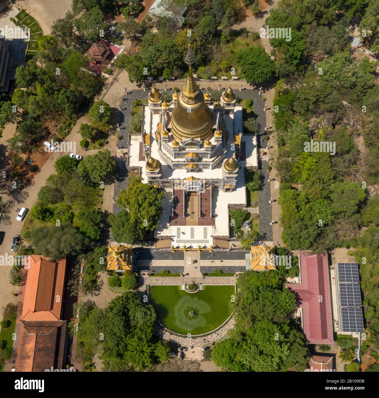 Buu long pagoda hi-res stock photography and images - Alamy