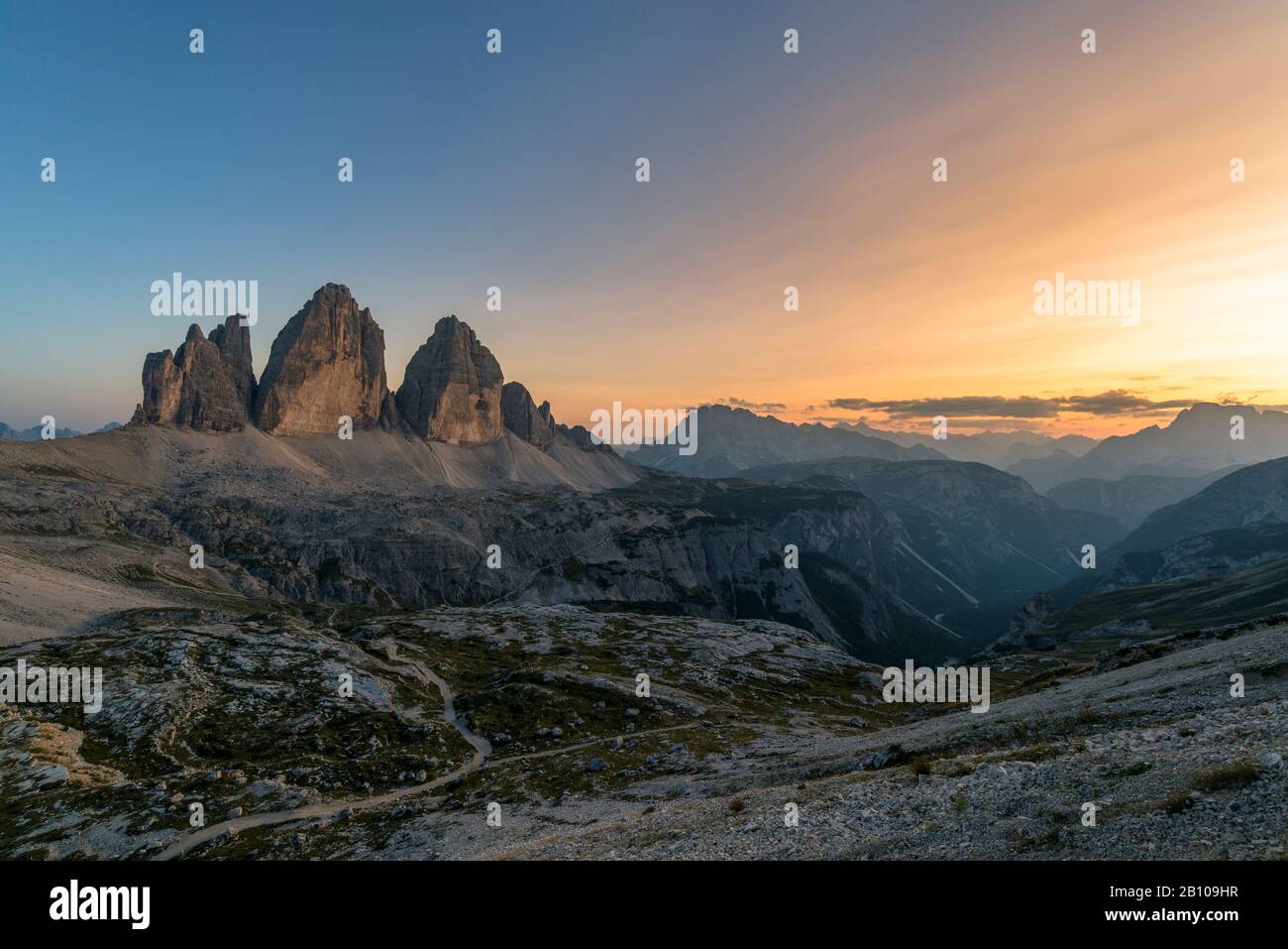 Three Peaks, View from the Tobling Knot, Sunset, Three Peaks Nature ...