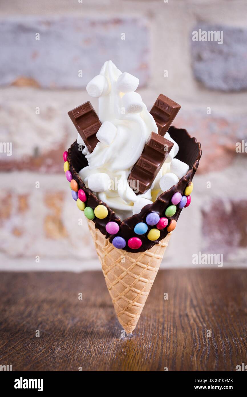 Smarties ice cream hi-res stock photography and images - Alamy