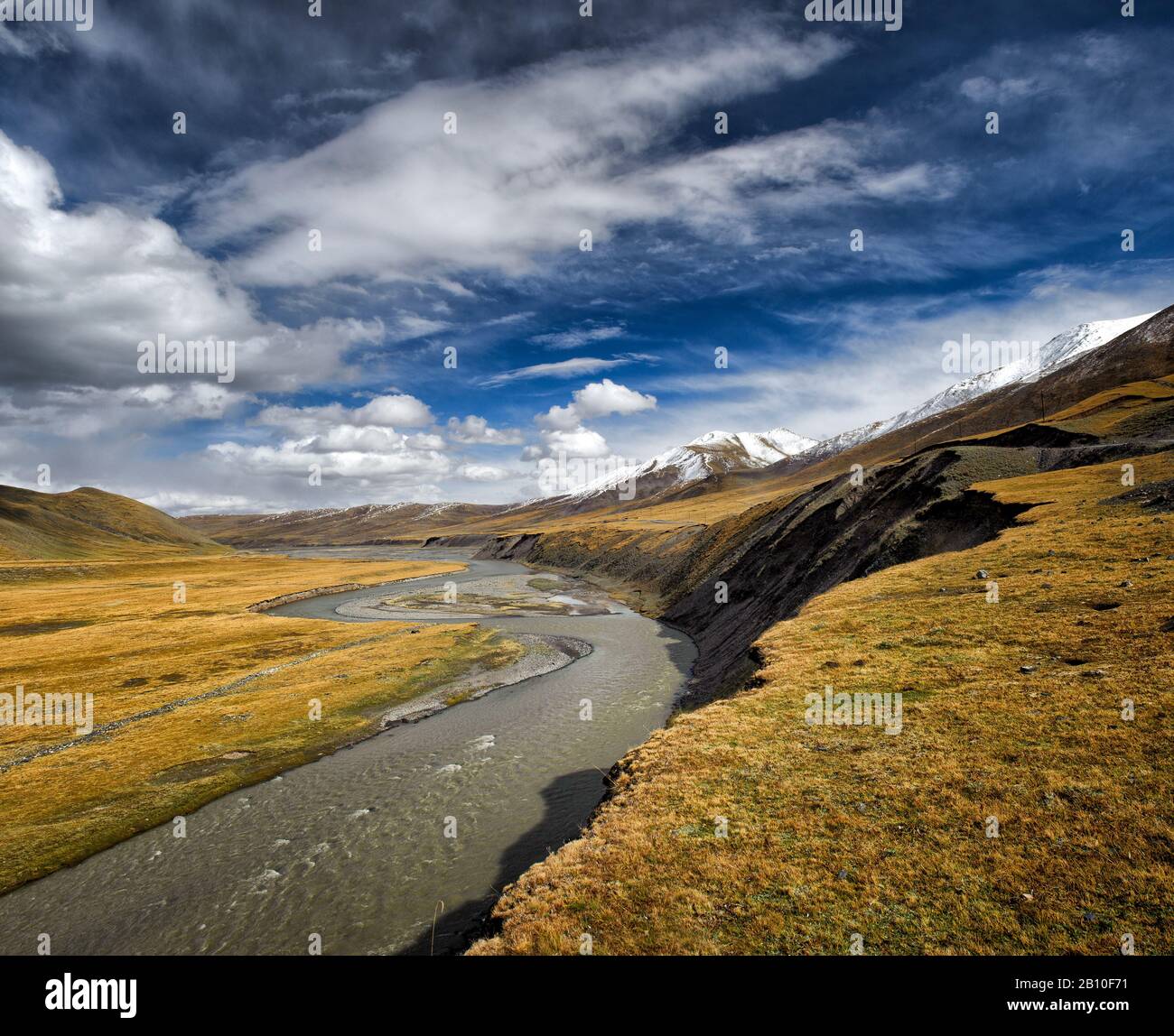 Tibet qinghai plateau river hi-res stock photography and images - Alamy