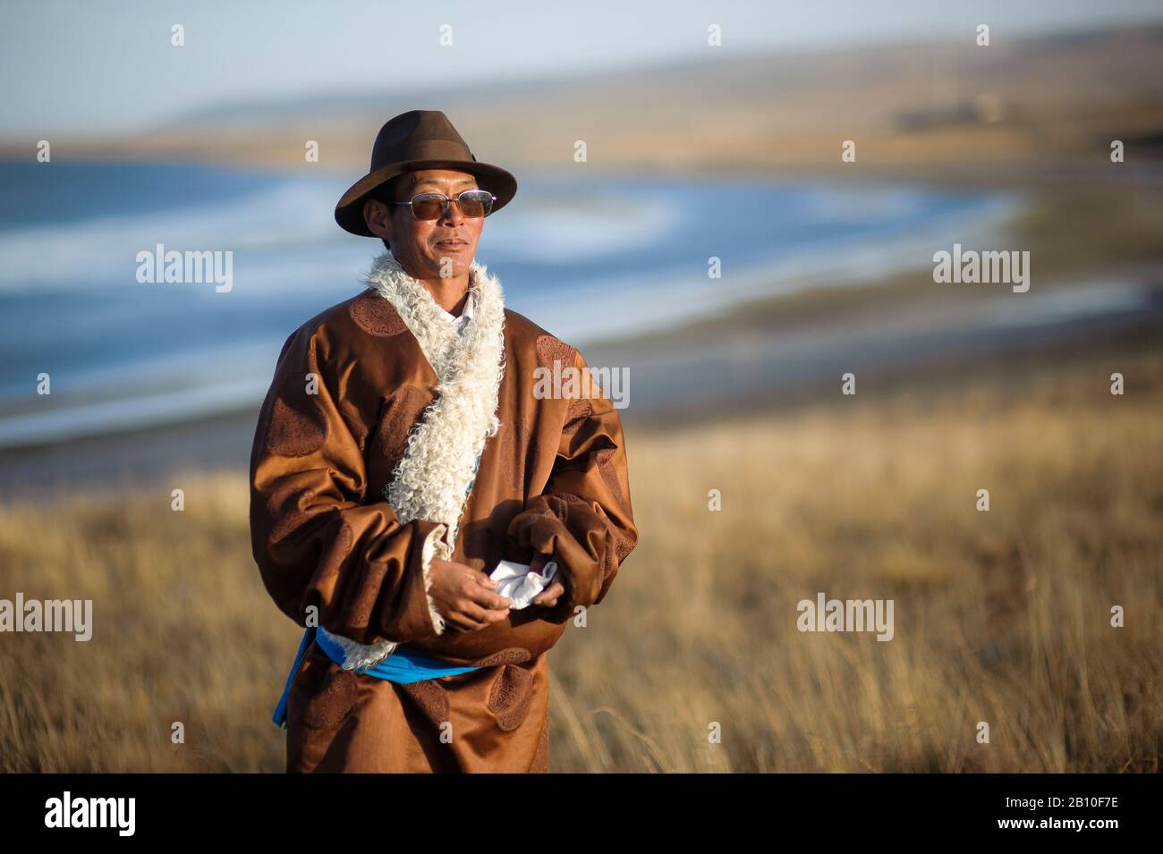 Tibetan man hi-res stock photography and images - Alamy