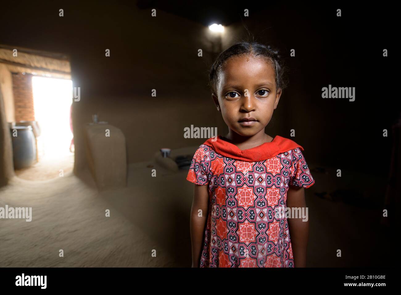 Sahara girls, Sudan Stock Photo - Alamy