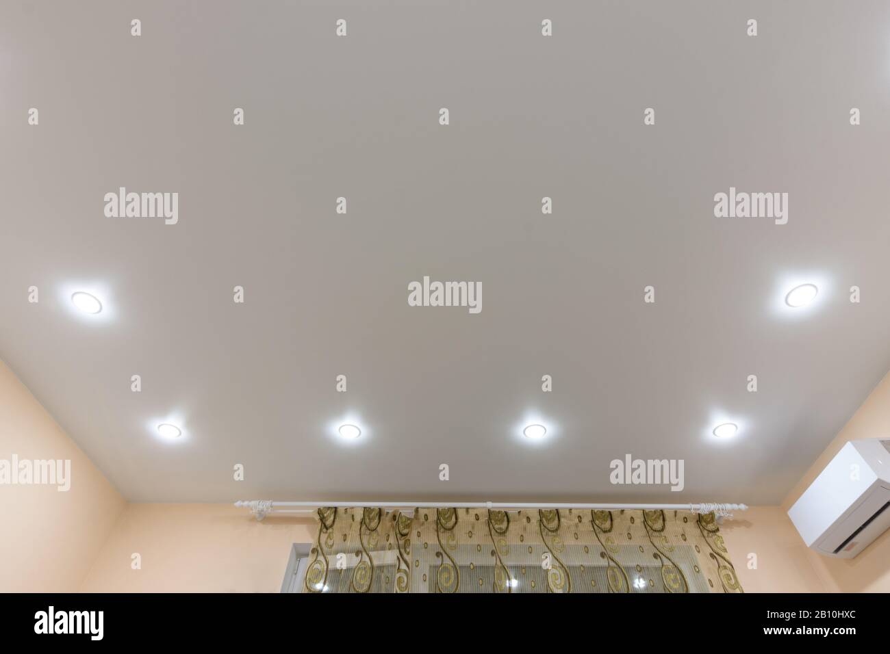Perimeter lighting hi-res stock photography and images - Alamy