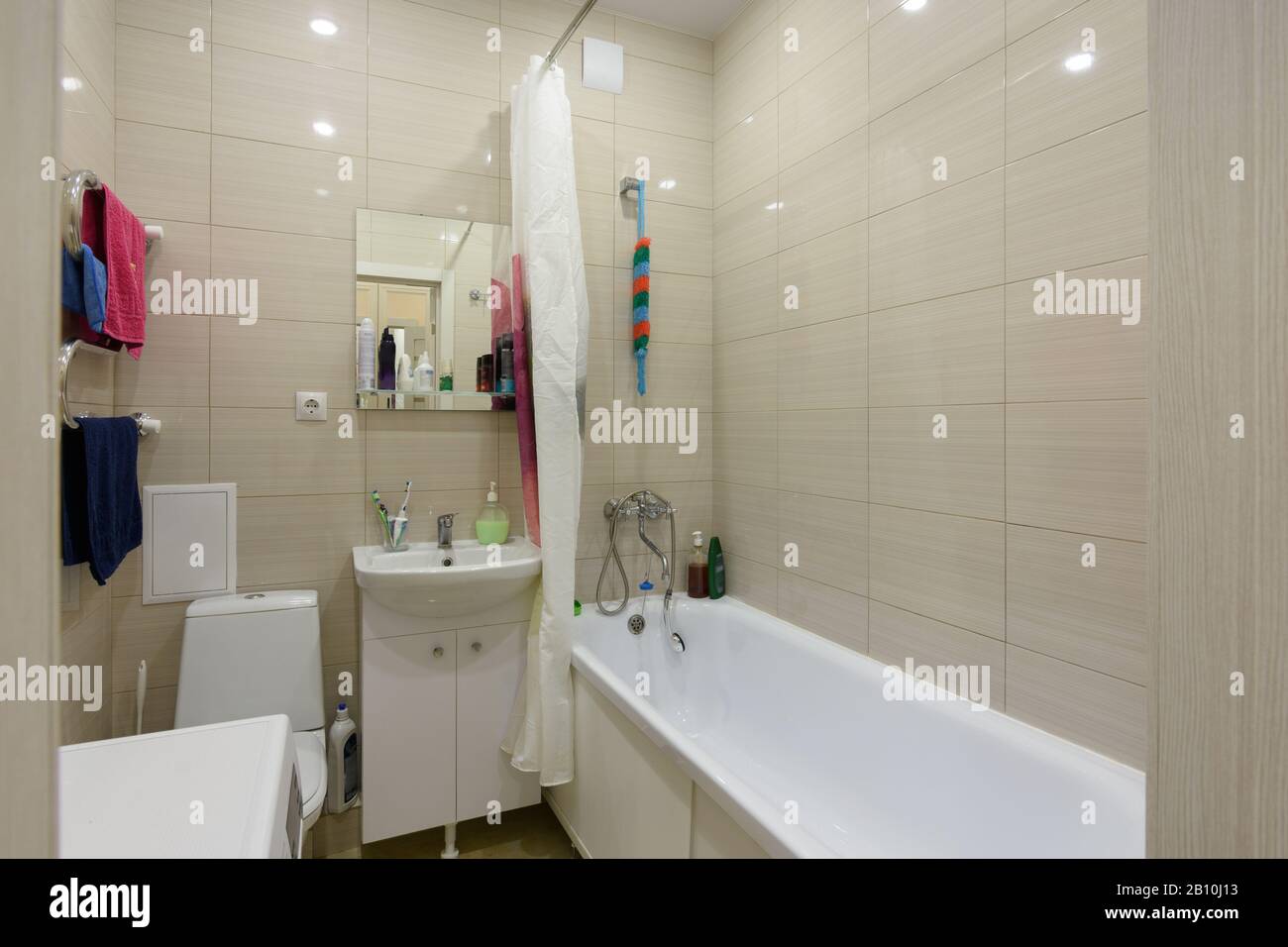 Compact toilet hi-res stock photography and images - Alamy