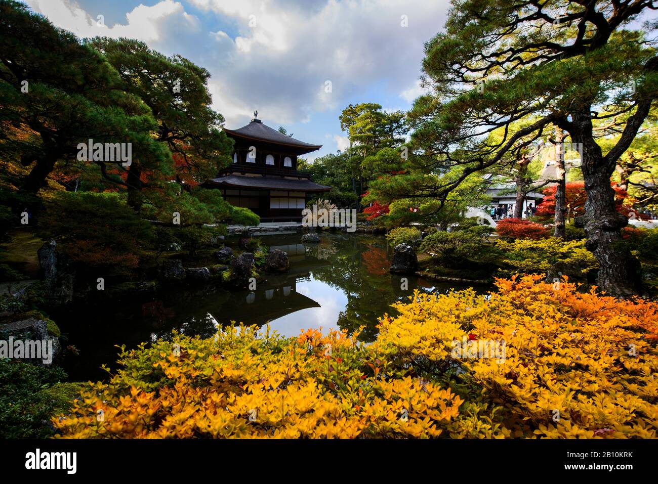 Japan kyoto temples and gardens hi-res stock photography and images - Alamy