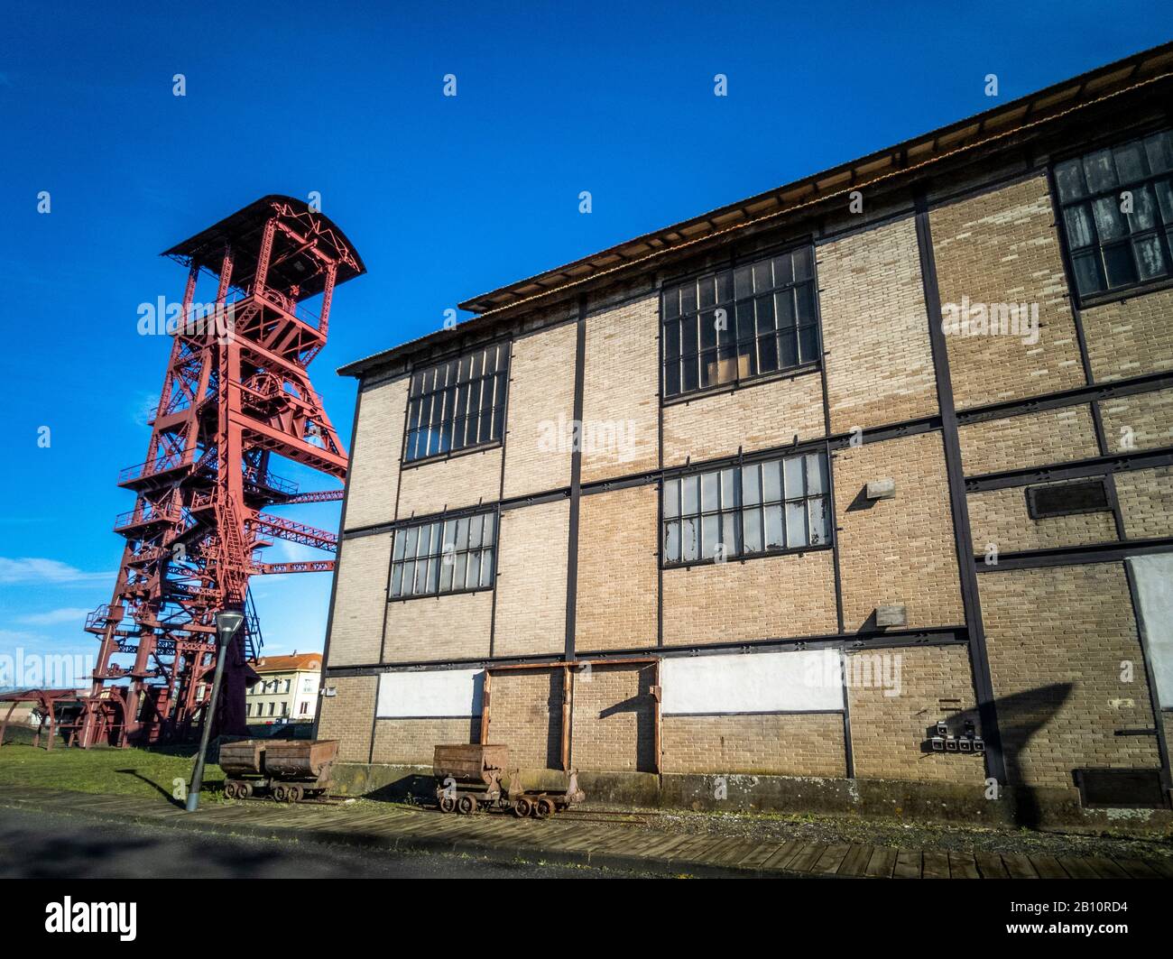 Mining pit france hi-res stock photography and images - Alamy