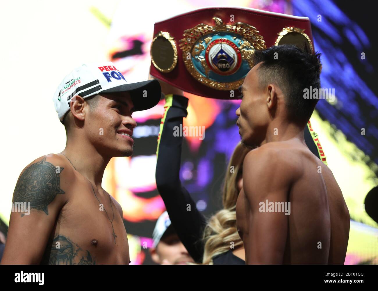 Emanuel Navarrete (left) and Jeo Santisima during the weigh in at the ...