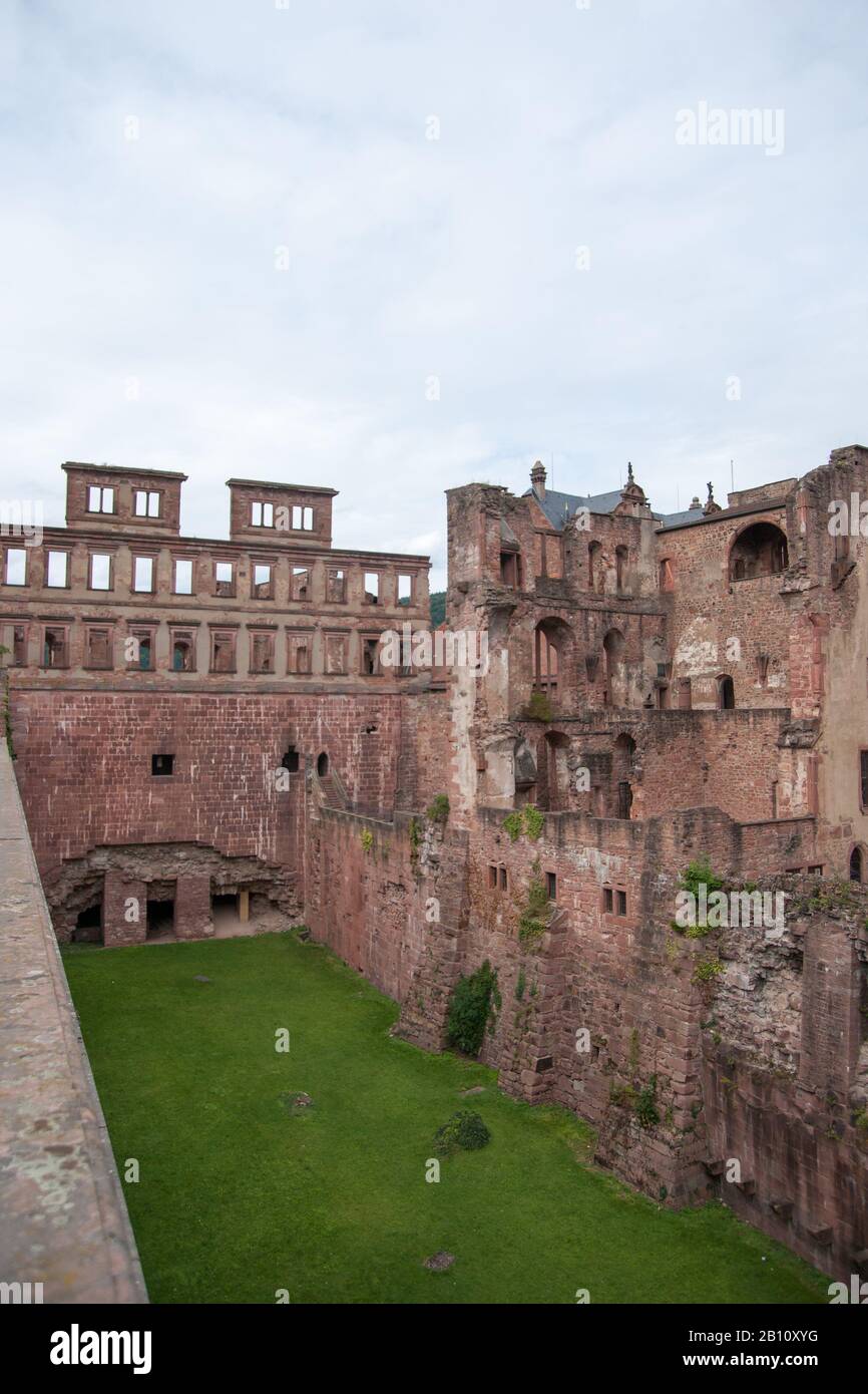 Romantic and beautiful Heidelberg castle for europe tourism Stock Photo ...