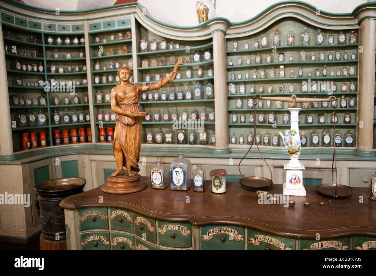 Historic farmacy laboratory in Heidelberg castle museum Stock Photo - Alamy