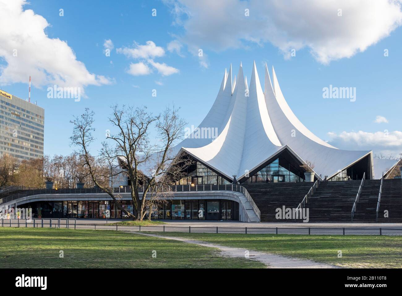 Berlin germany roof tempodrom hi-res stock photography and images - Alamy