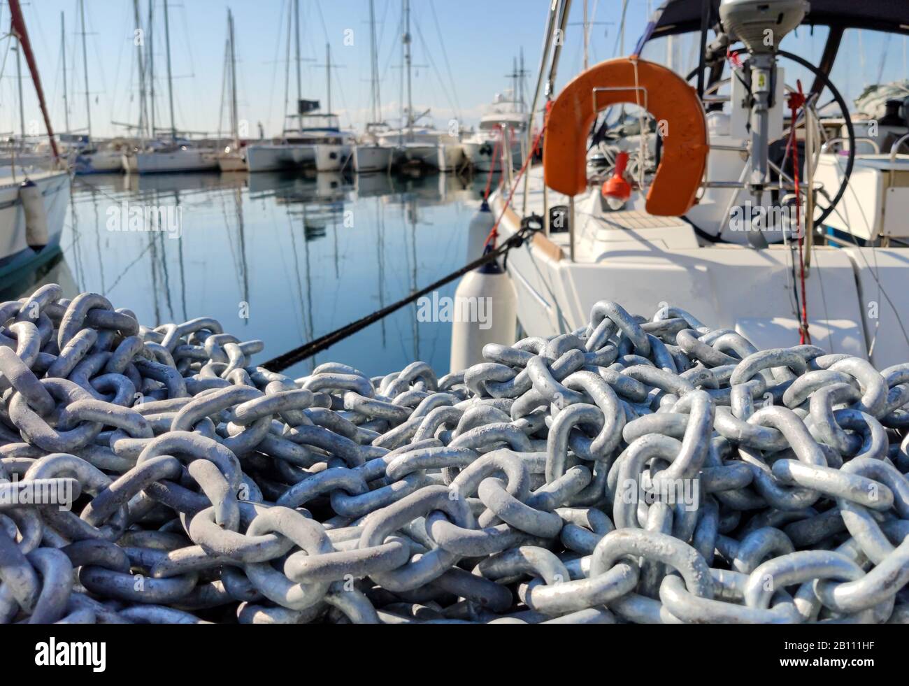Ship anchor chain winch hi-res stock photography and images - Alamy