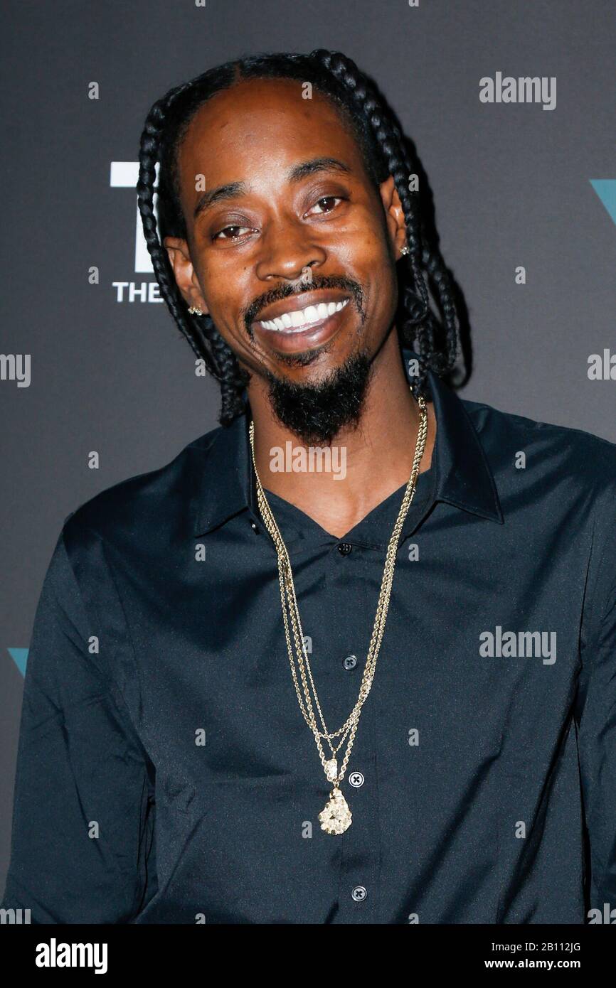 Aaron Frazier walking the red carpet at Floyd Mayweather's 43rd ...
