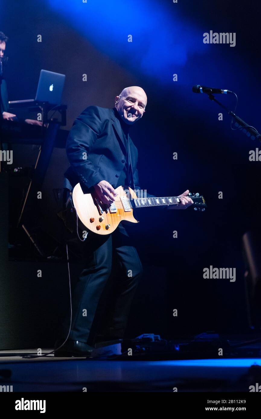 Midge ure 1980 hi-res stock photography and images - Alamy