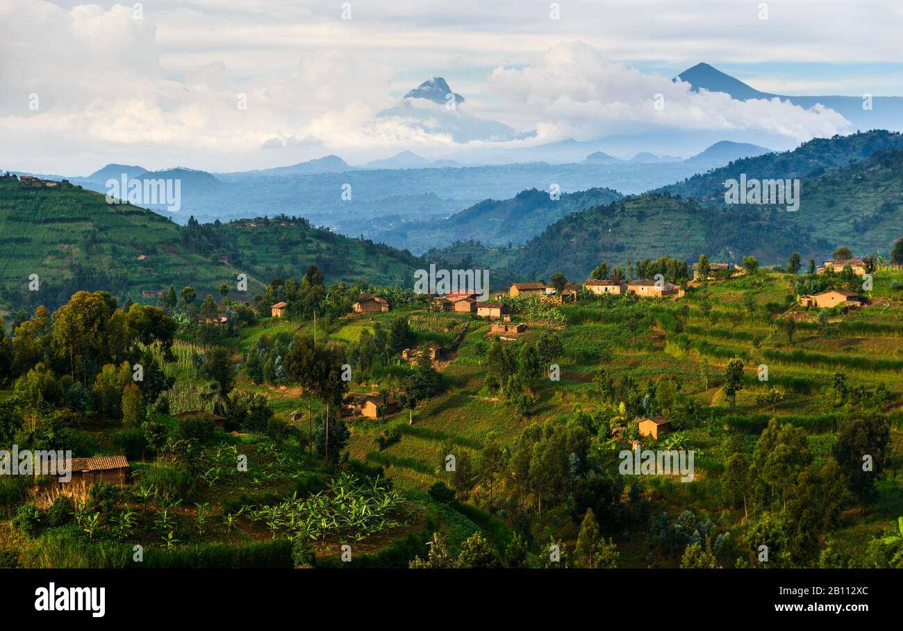 Village of rwanda hi-res stock photography and images - Alamy