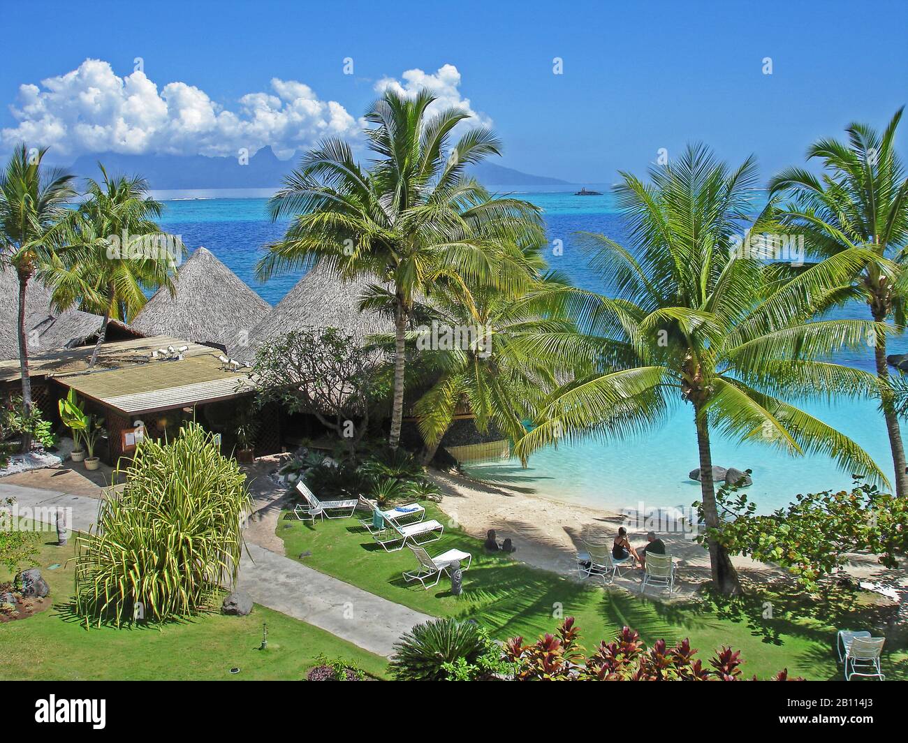 Beachcomber resort hi-res stock photography and images - Alamy