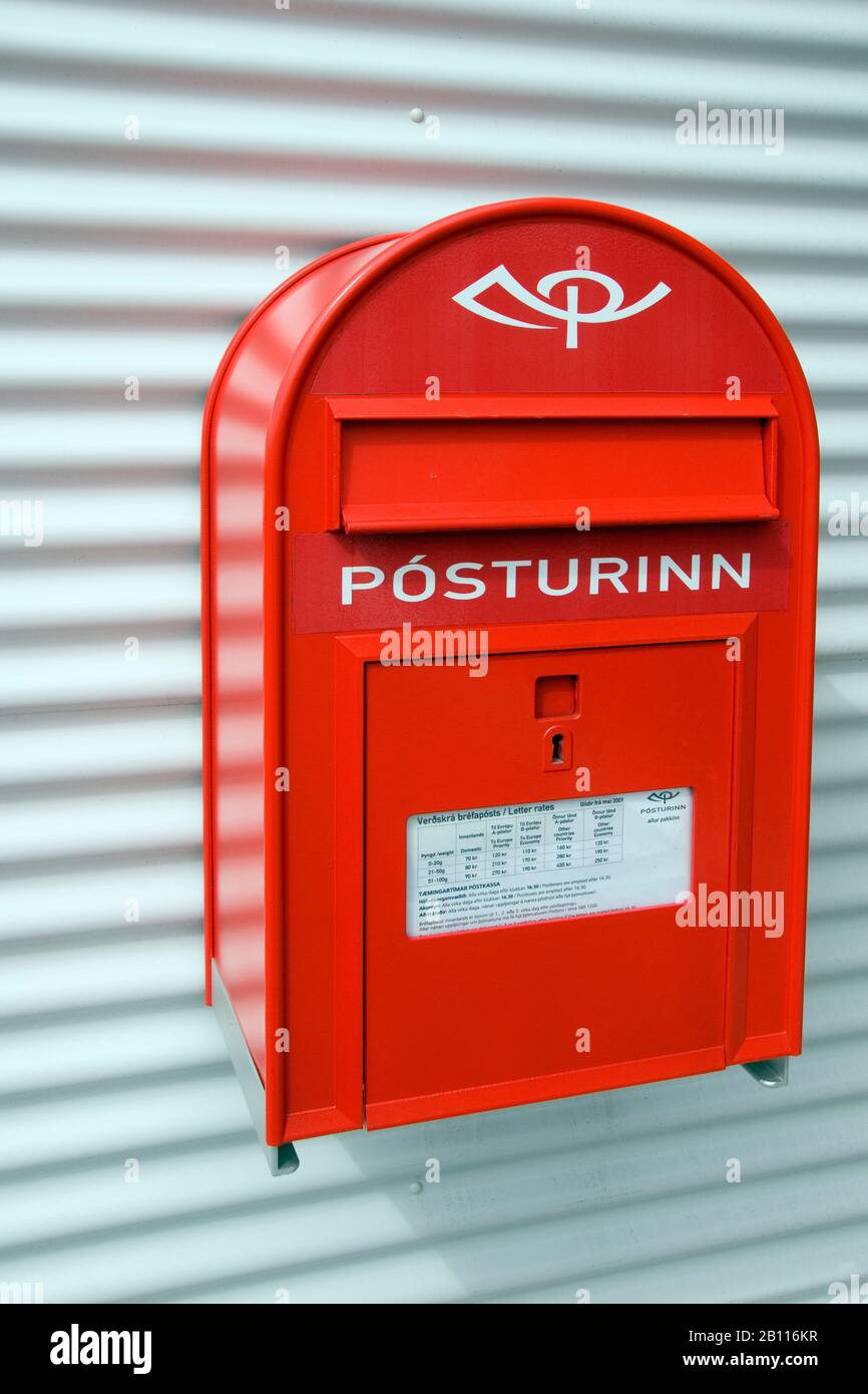 Letterbox format hi-res stock photography and images - Alamy