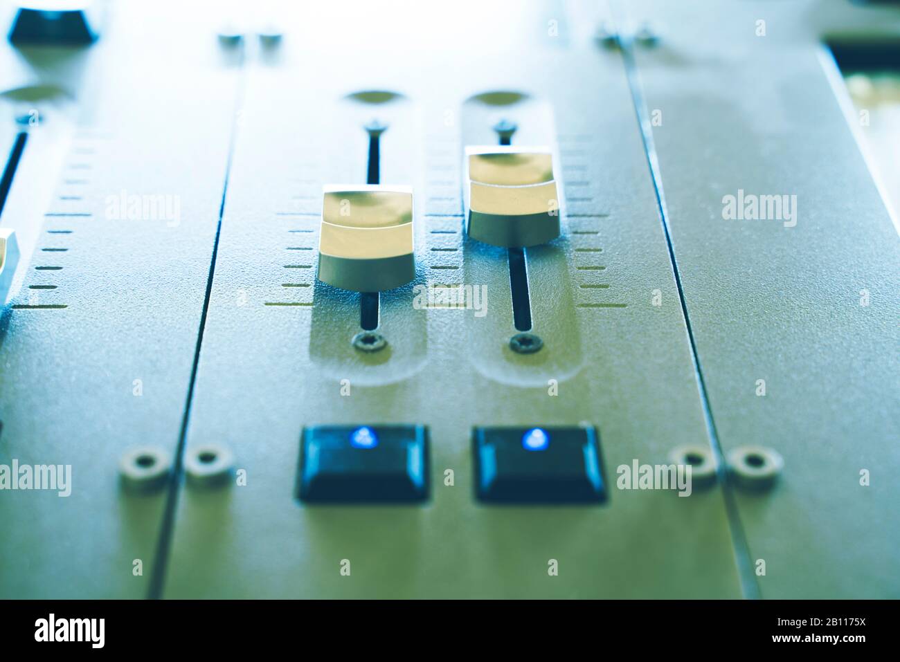 Music or light mixer desk in darkness. Dj mix club Stock Photo - Alamy