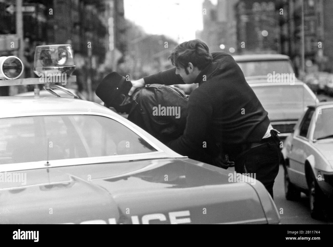 1970s new york police Black and White Stock Photos & Images - Alamy