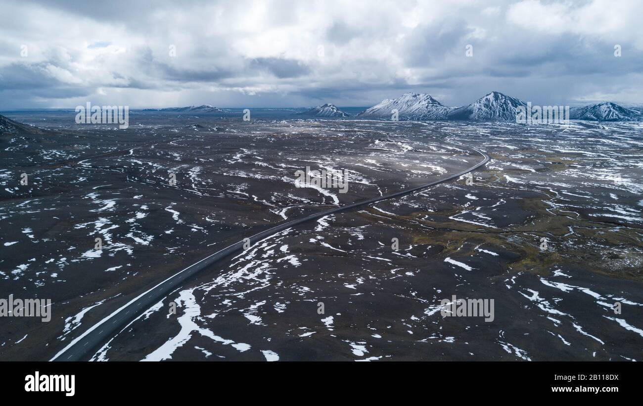 Empty road drone hi-res stock photography and images - Alamy