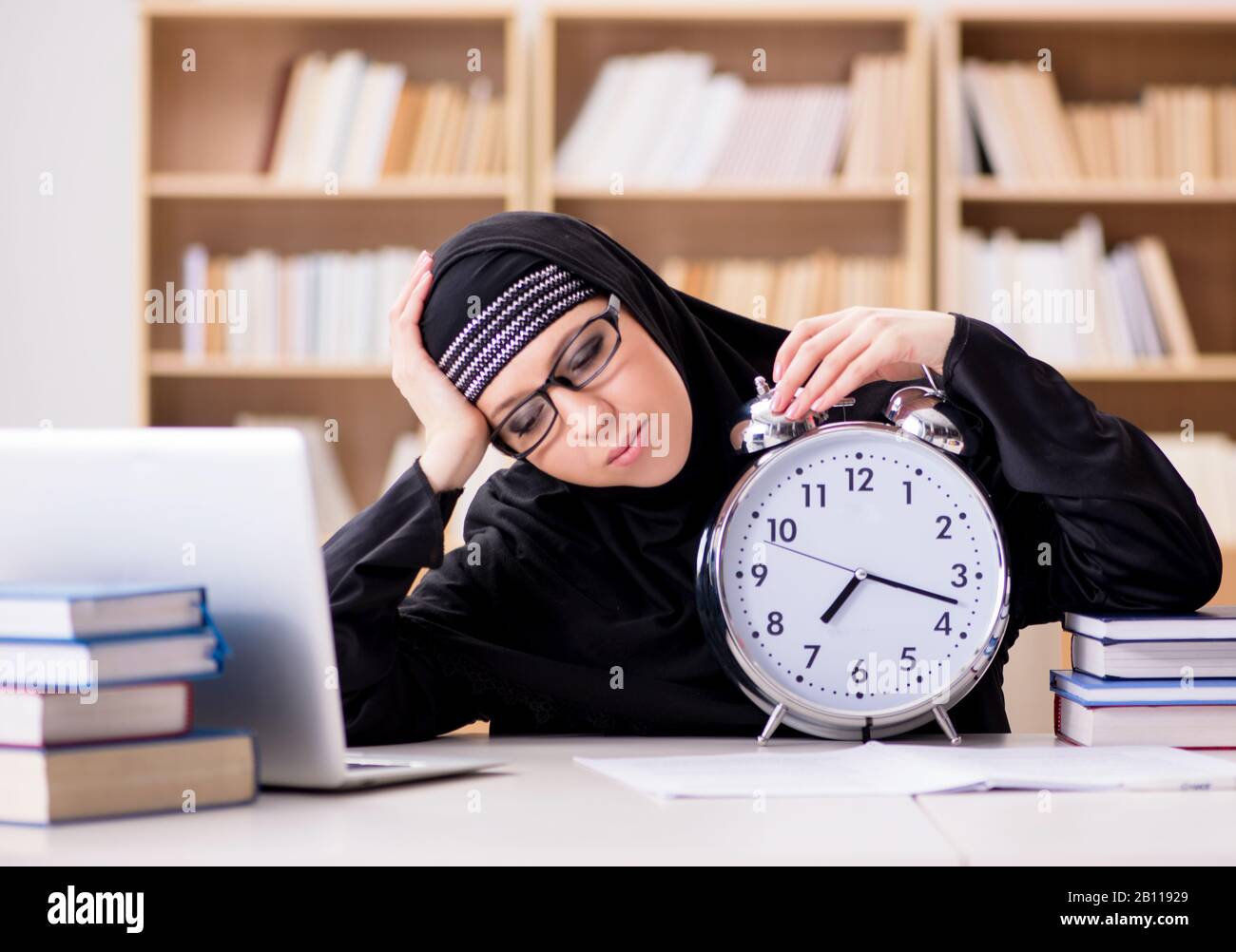 The muslim girl in hijab studying preparing for exams Stock Photo - Alamy