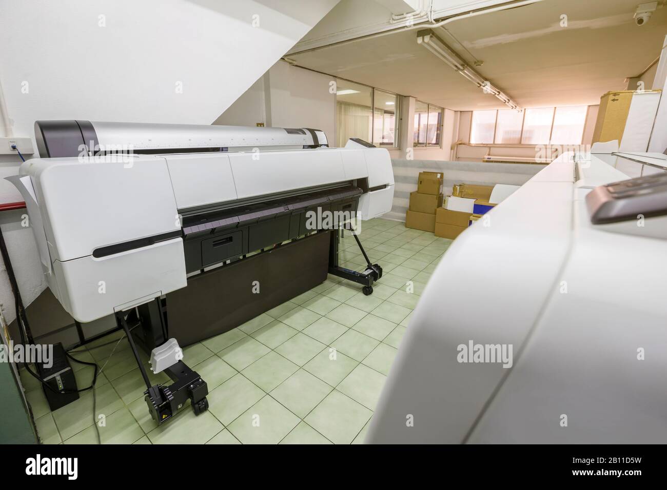 Printing press modern hi-res stock photography and images - Alamy