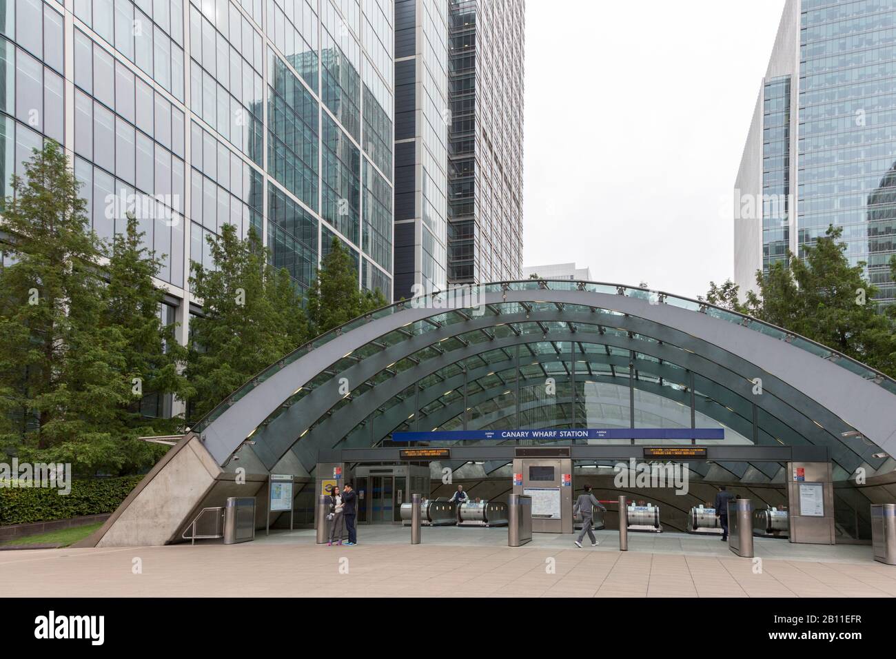 Bank Underground Station Entrance High Resolution Stock Photography and ...