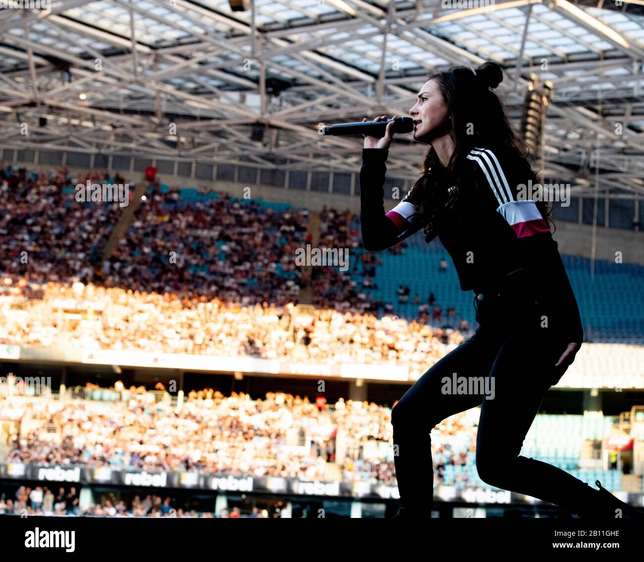 Amy Shark at Fire Fight Australia at the ANZ Stadium Sydney Australa 16 ...