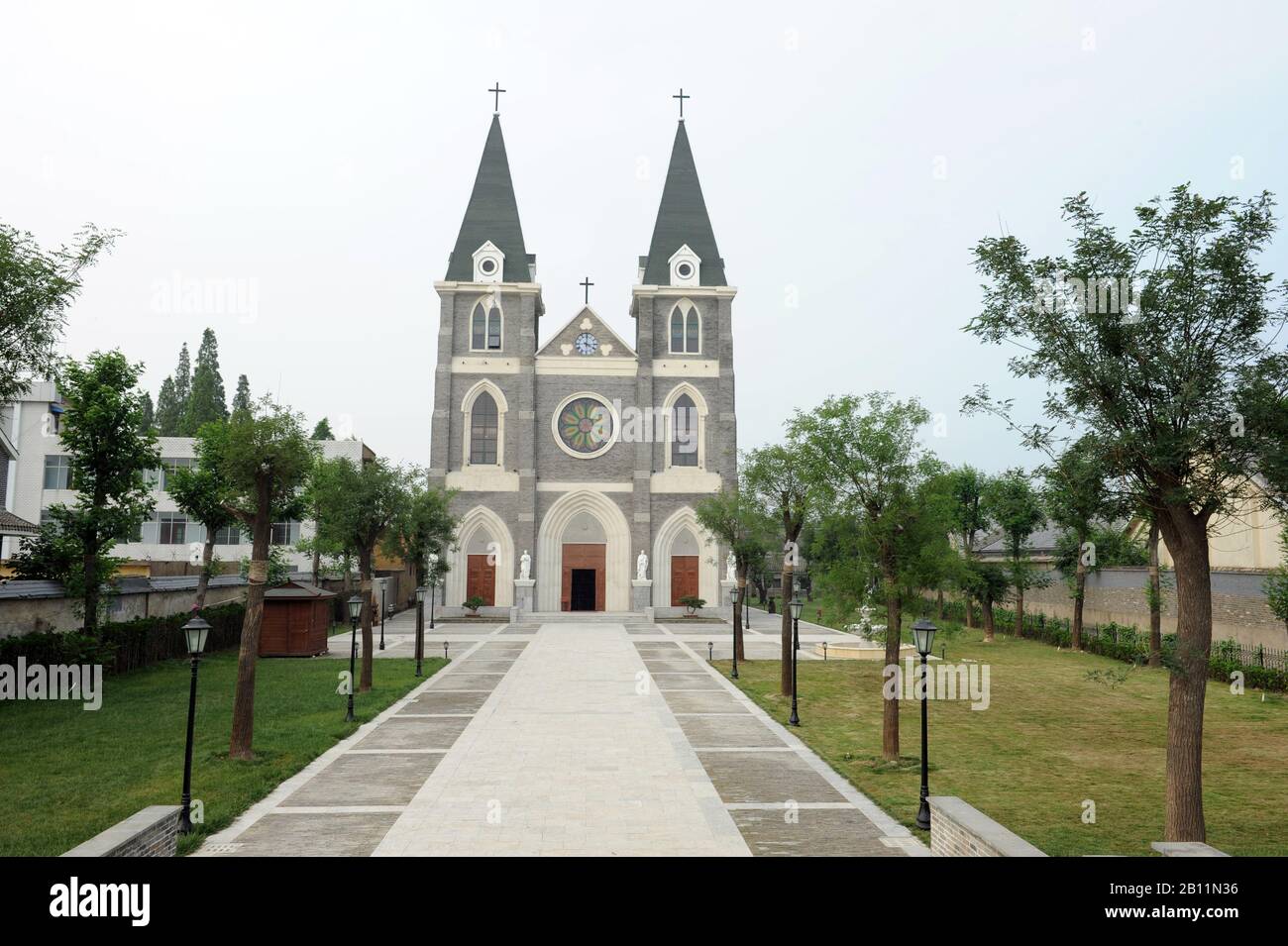 Christian cross roof china hi-res stock photography and images - Alamy