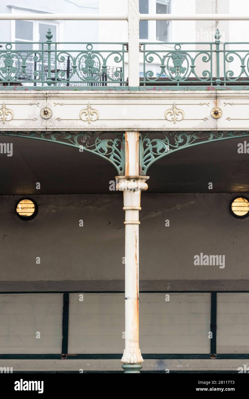 Victorian shelter on Marine Drive, Margate, Kent Stock Photo - Alamy