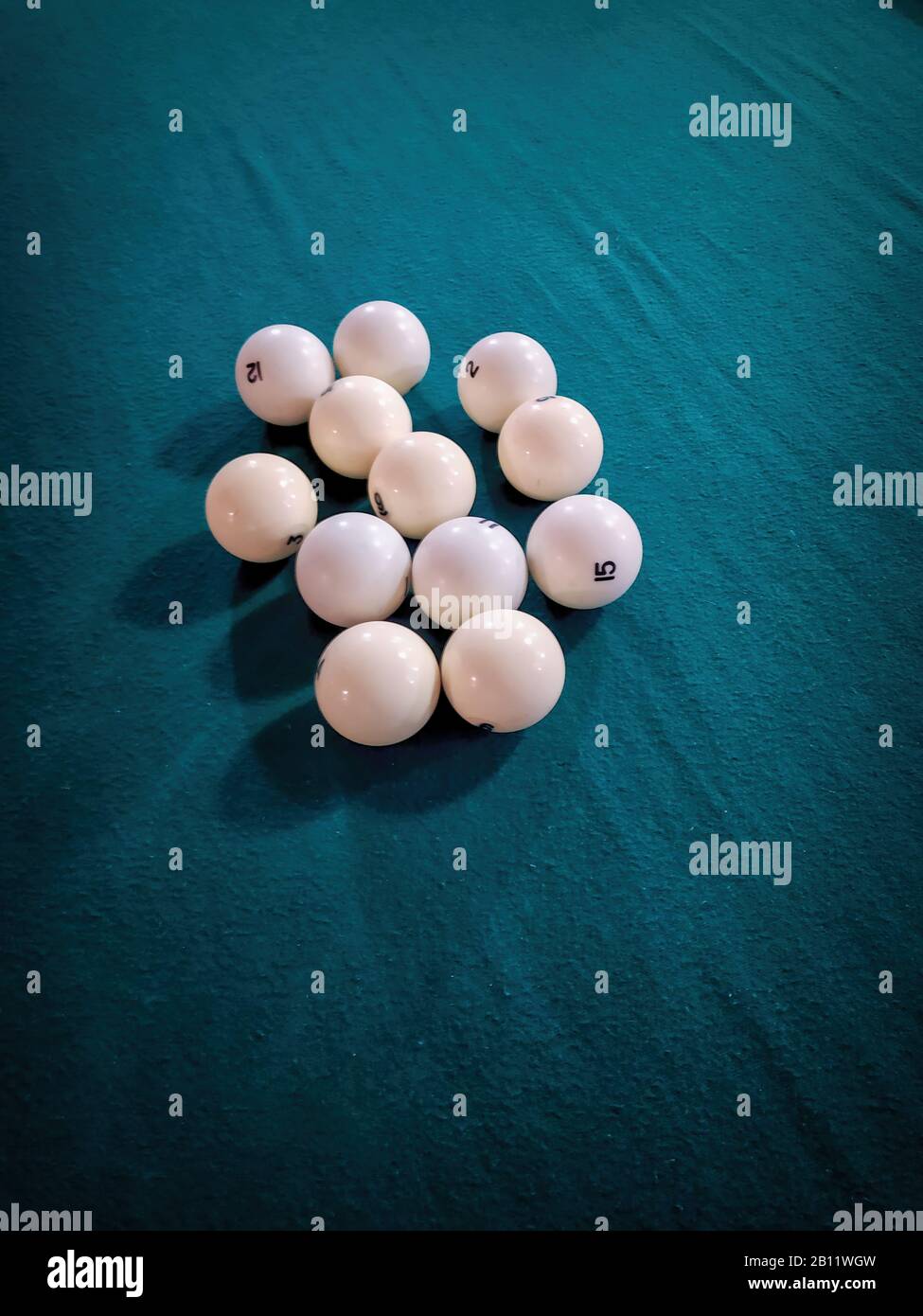 Setting up billiards table hi-res stock photography and images - Alamy