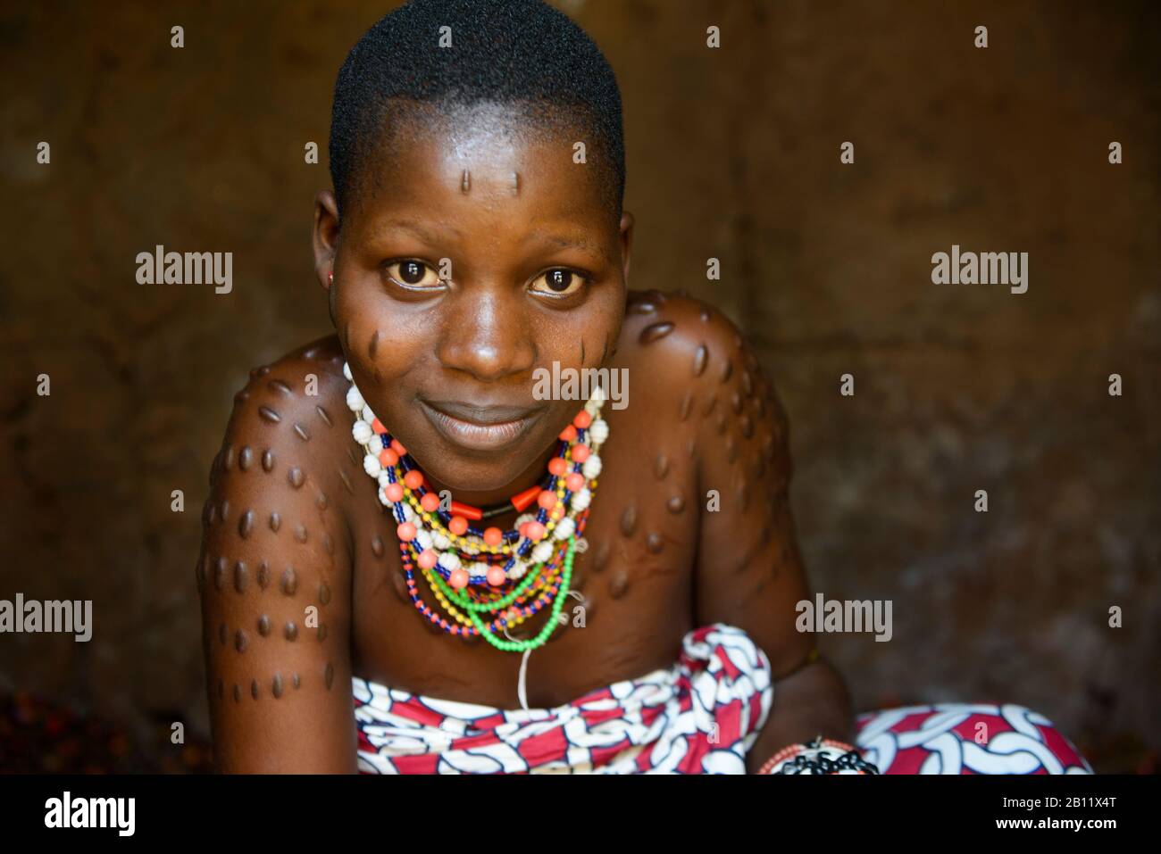 Tribal scars hi-res stock photography and images - Alamy
