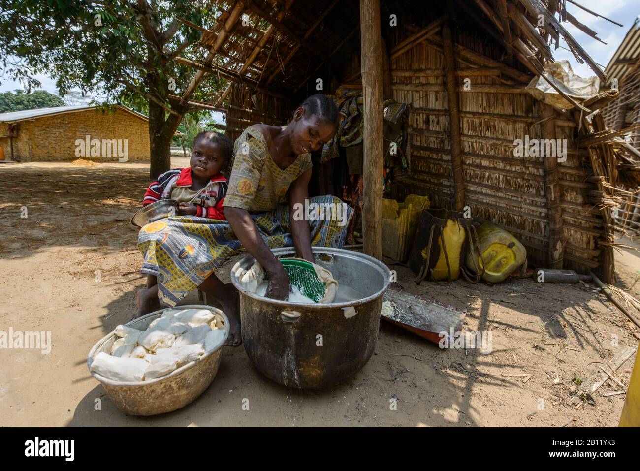 Woman preparing food, Democratic Republic of the Congo, Africa Stock ...