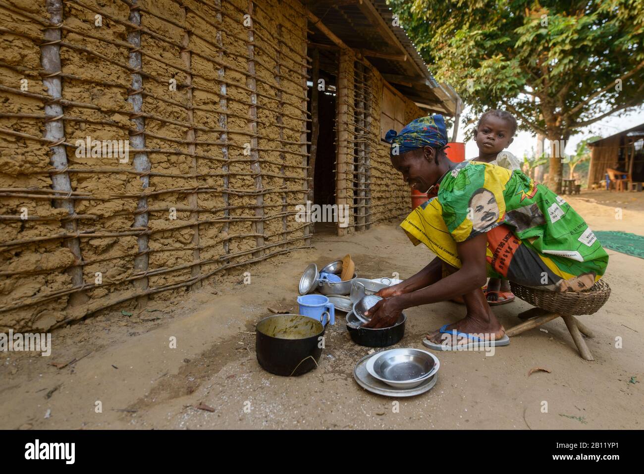 Woman preparing food, Democratic Republic of the Congo, Africa Stock ...