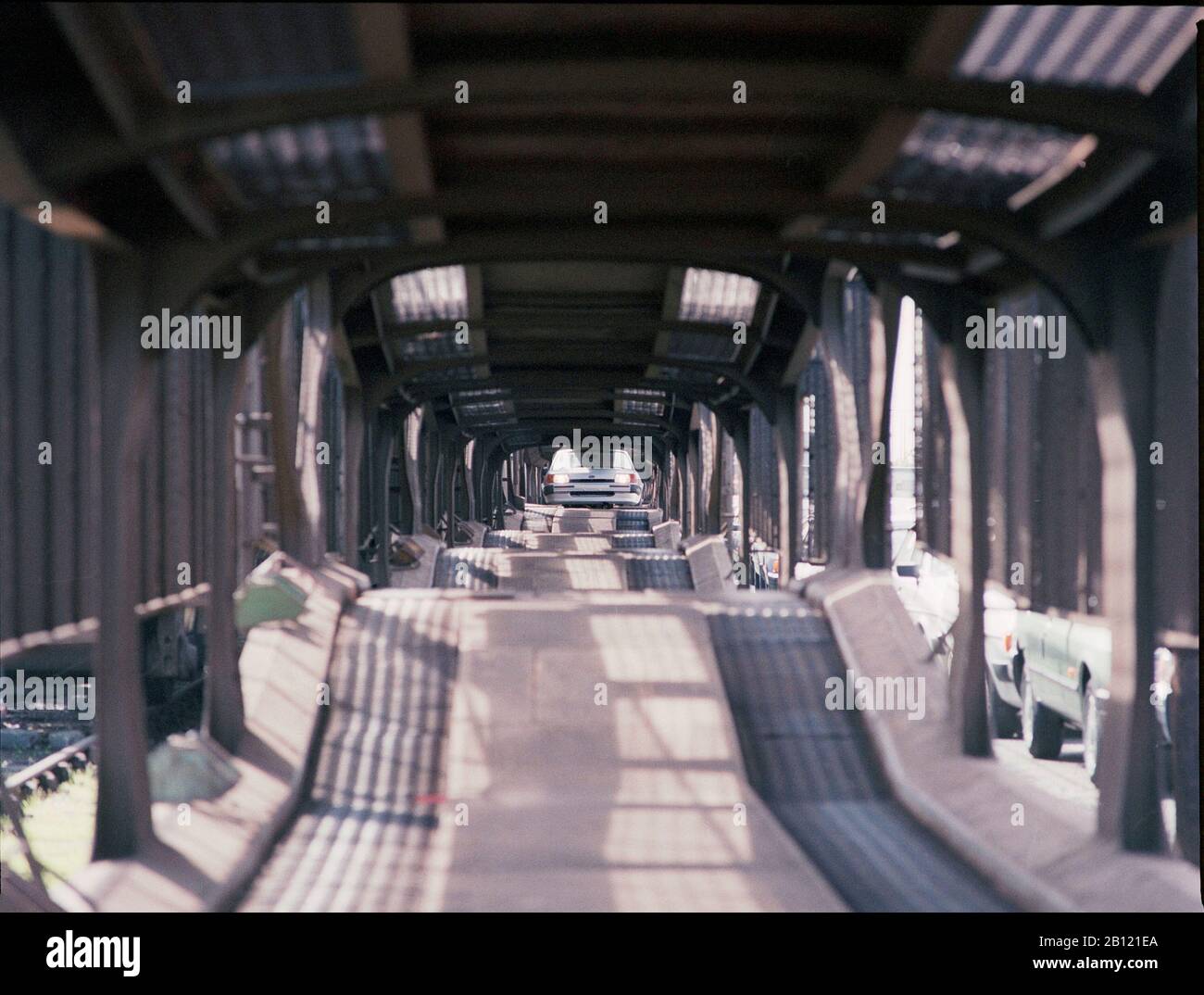 1987, Loading new cars onto rail transport at the Ford factory ...