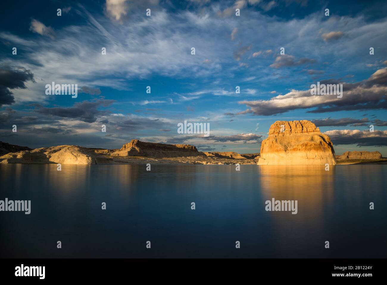 Reservoir on colorado river hi-res stock photography and images - Alamy